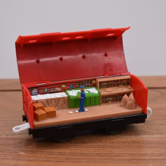 Thomas & Friends | Toys | Thomas Friends Trackmaster Train See Inside ...